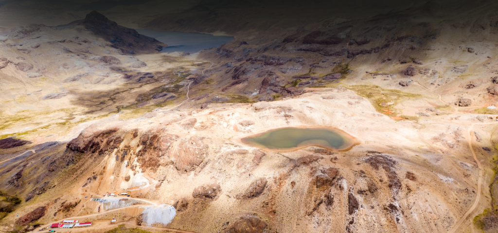 SILVER MOUNTAIN IDENTIFIES HIGH SULPHIDATION TARGET AT PUCASORA ZONE ...