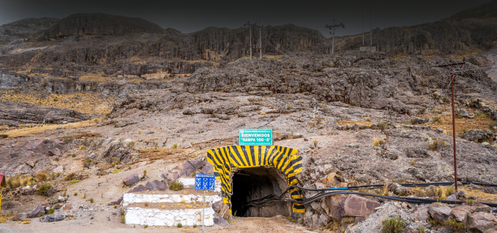 SILVER MOUNTAIN FILES NI 43-101 TECHNICAL REPORT ON SEDAR FOR ITS EL ...